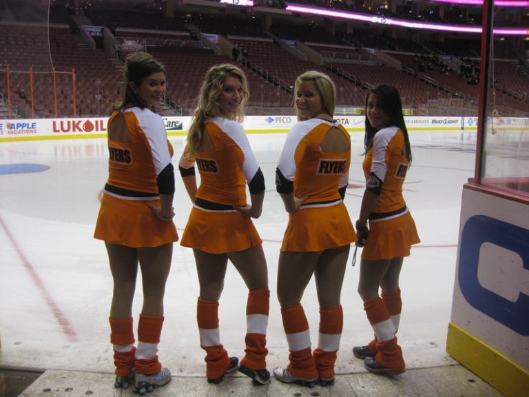 Philadelphia Flyers Ice Girls