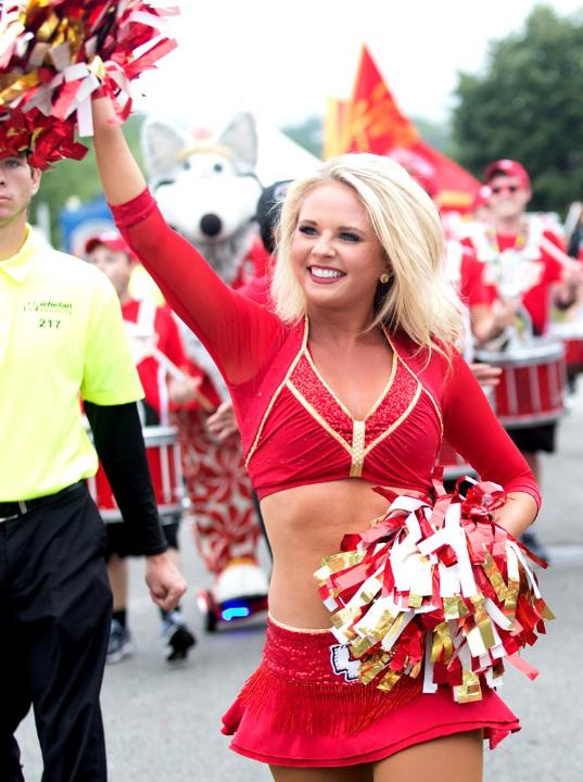 Team Spotlight: KC Chiefs Cheerleaders' New Red Uniforms